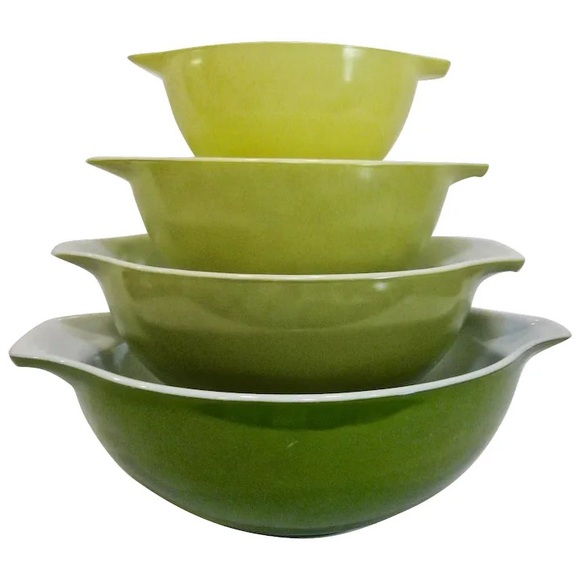 Pyrex | Kitchen | Pyrex Verde Cinderella Ovenware Set | Poshmark
